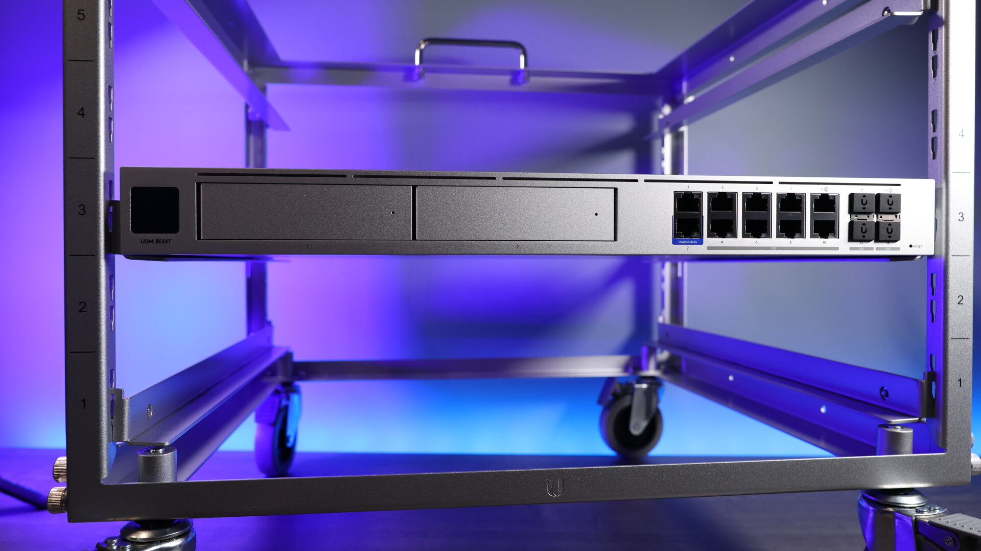 My First Look at the UniFi Dream Machine Beast: The Features That ...